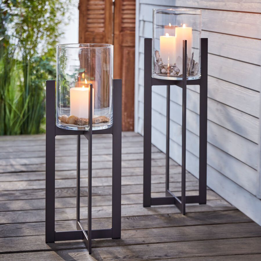 Elegantes Bodenwindlicht mit Glaseinsatz, Windlicht, Kerzenhalter ...
