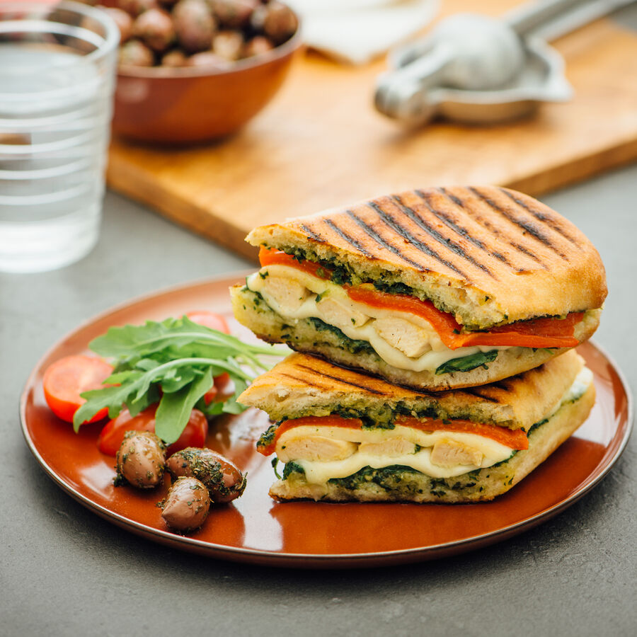 Geflügel-Mozzarella Panini Rezept | Hagen Grote Shop